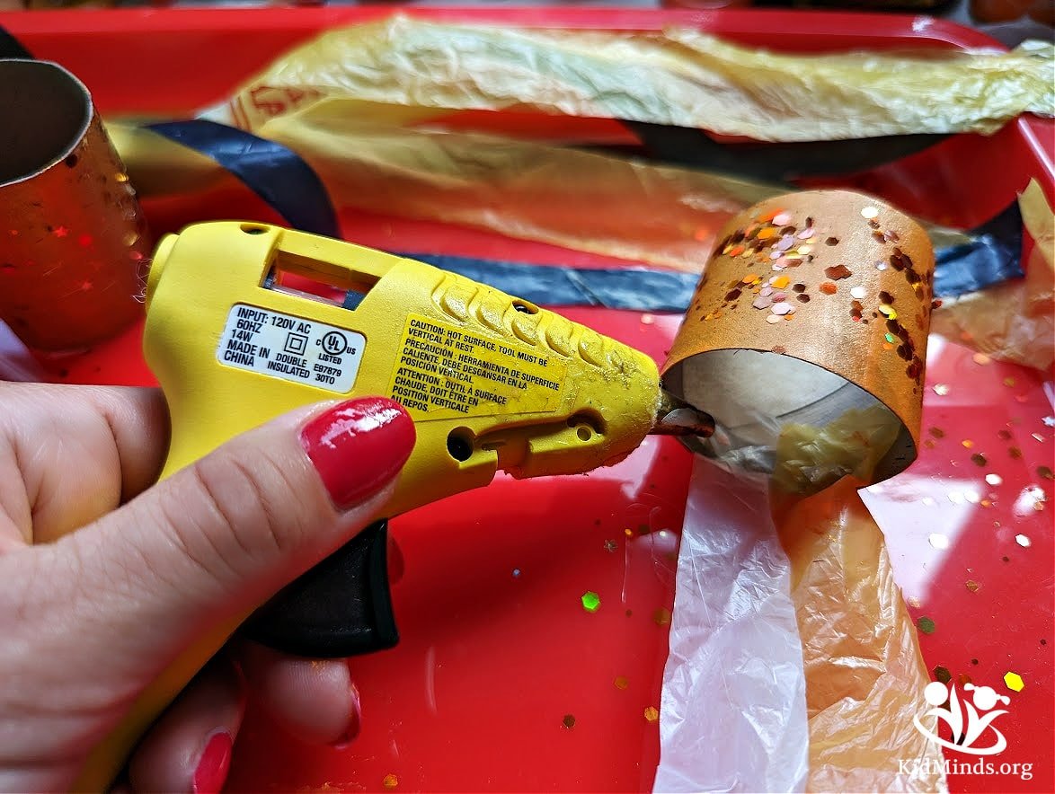 How to Make an Easy Windsock with Kids | KidMinds