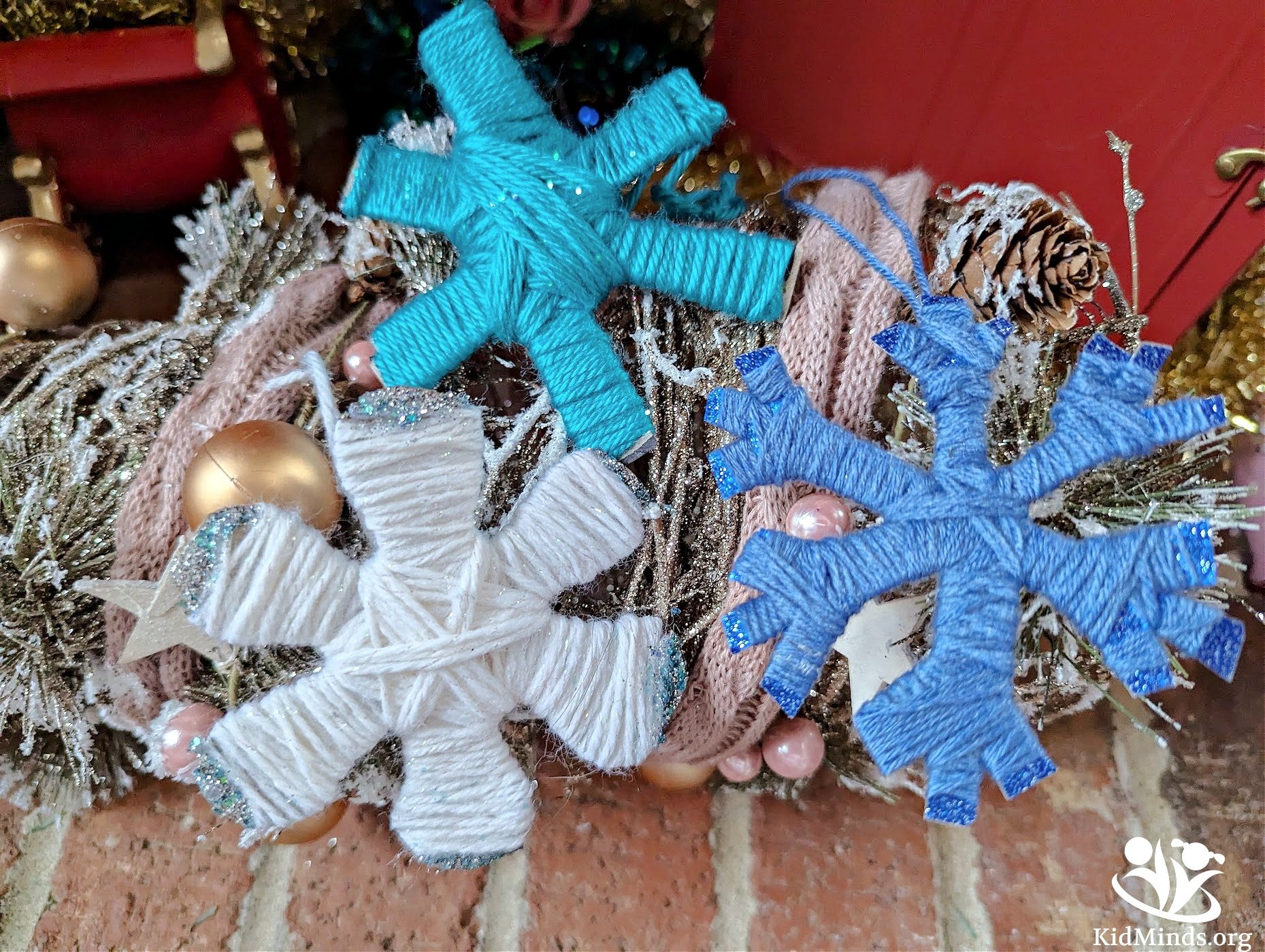 How to Make Yarn-Wrapped Snowflakes | KidMinds