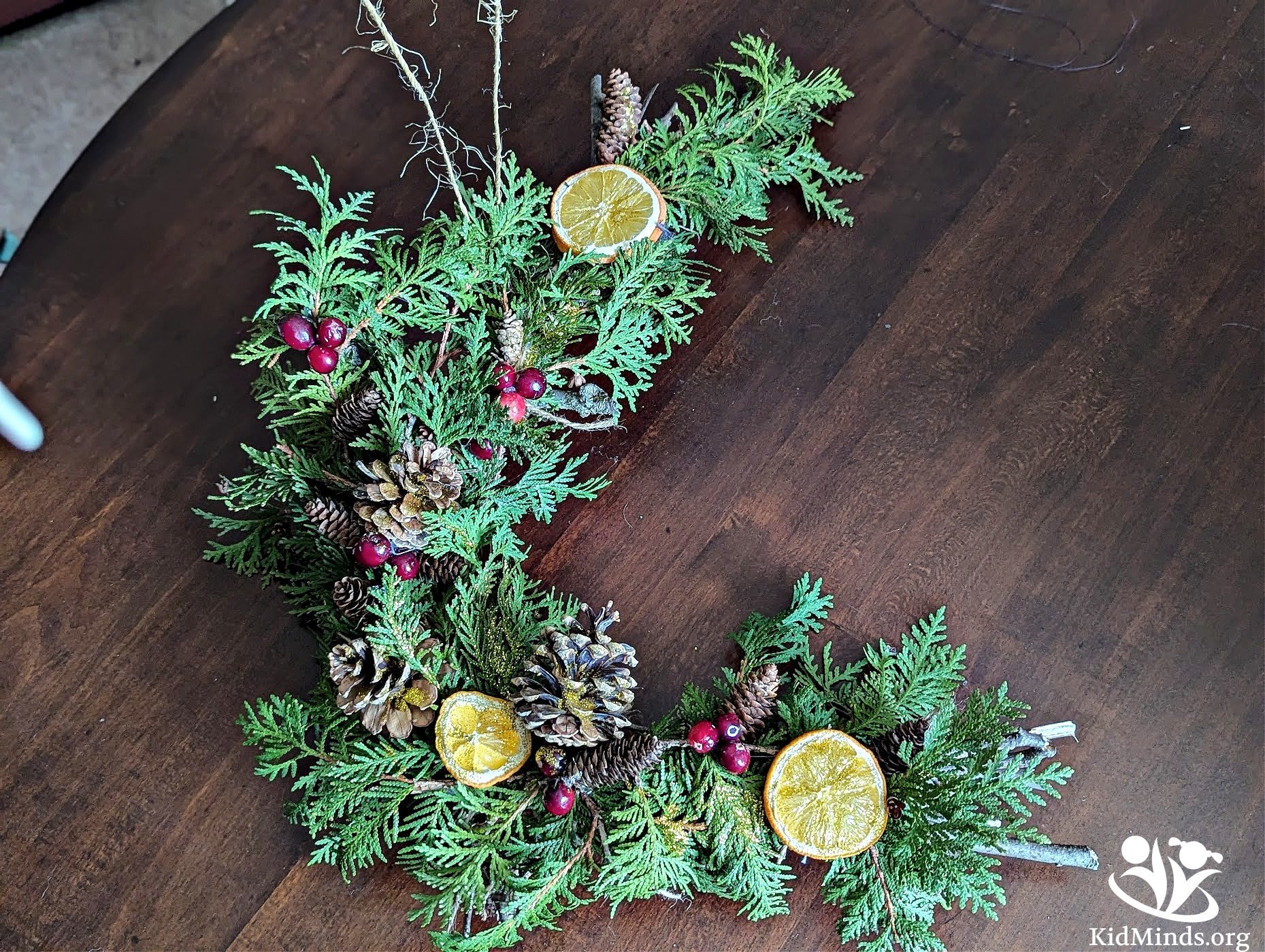 How to Make Winter Solstice Wreath With Kids | KidMinds