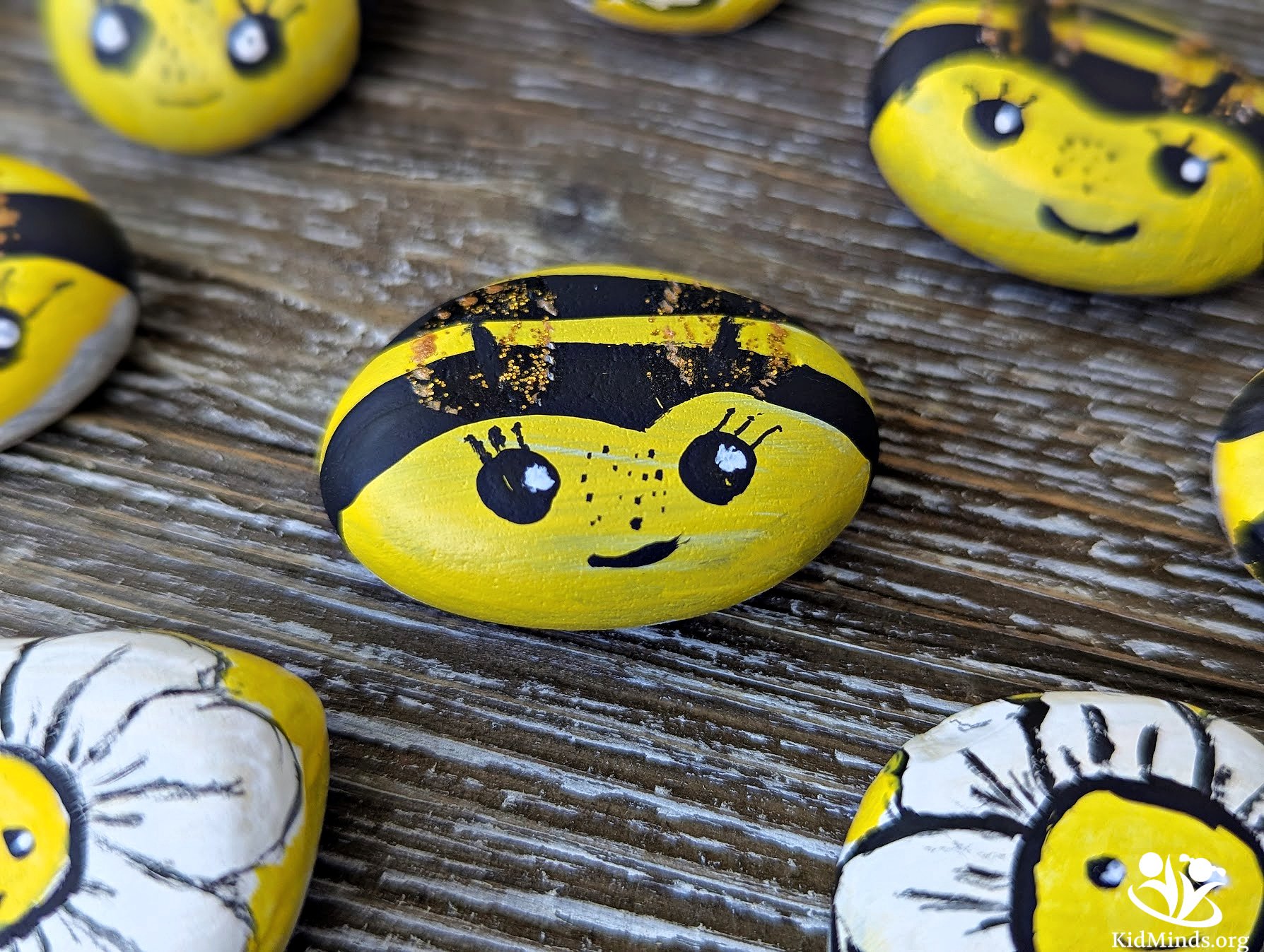How to Make Rock Painted Bees (Free PDF) | KidMinds