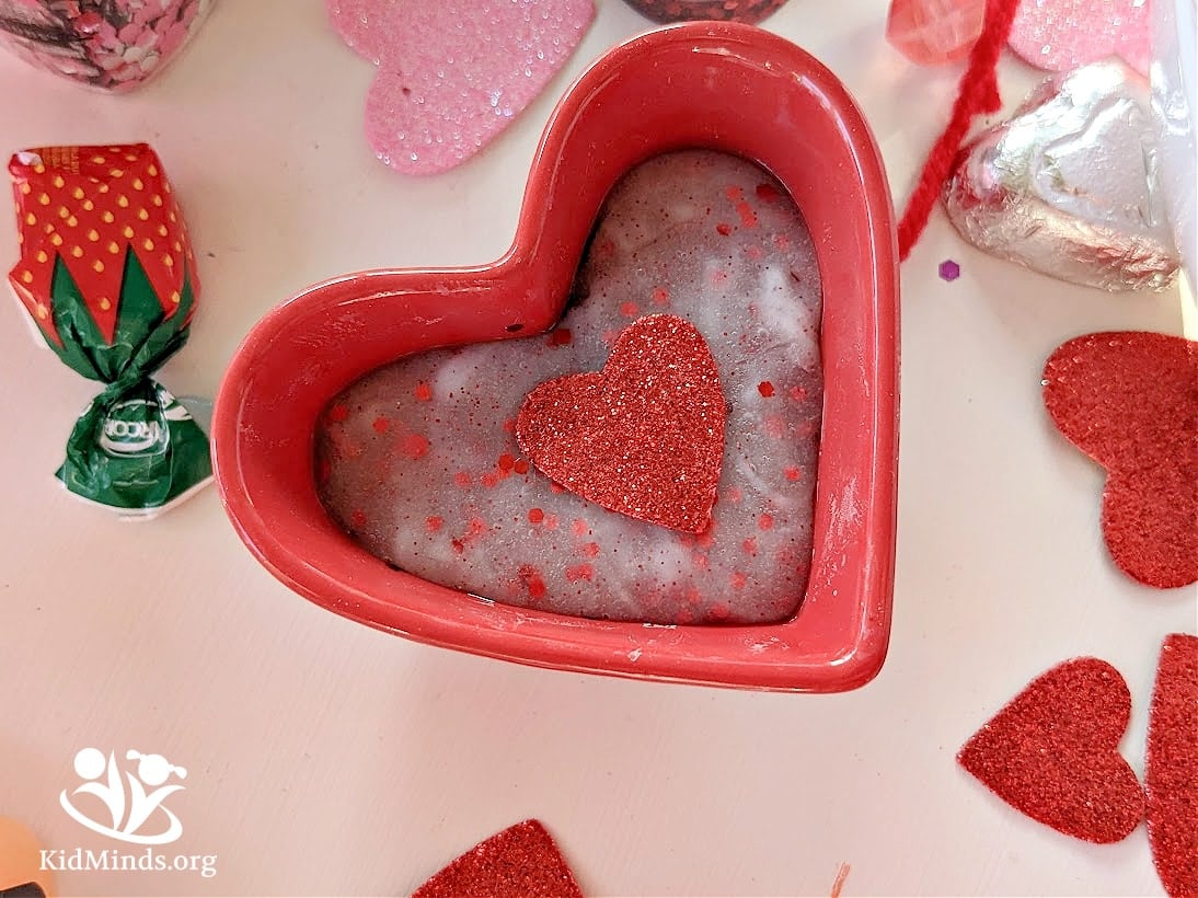 How to Make Valentine’s Day Slime Monsters | KidMinds