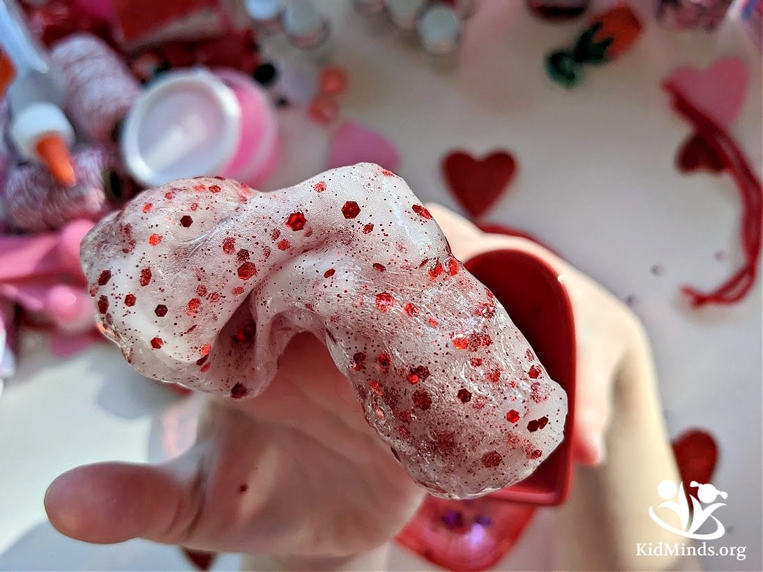 How to Make Valentine’s Day Slime Monsters | KidMinds
