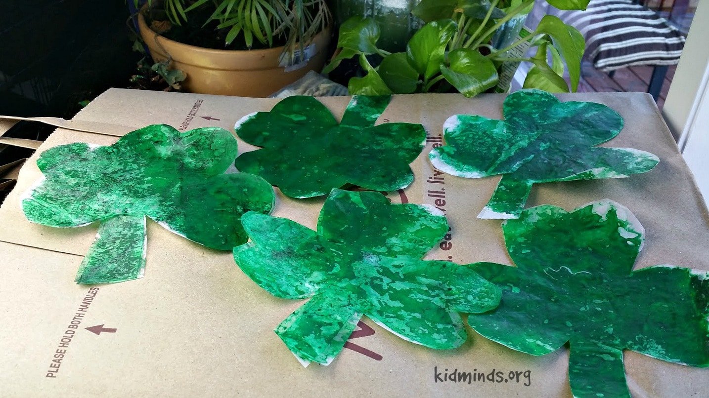 How to Make Melted Shamrocks | KidMinds