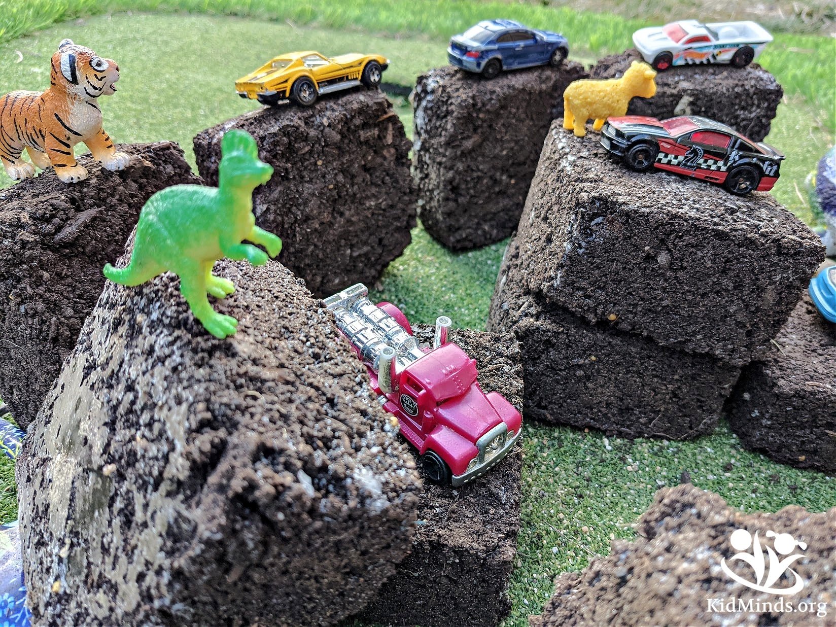 How to Make DIY Mud Bricks to Practice Engineering Skills | KidMinds