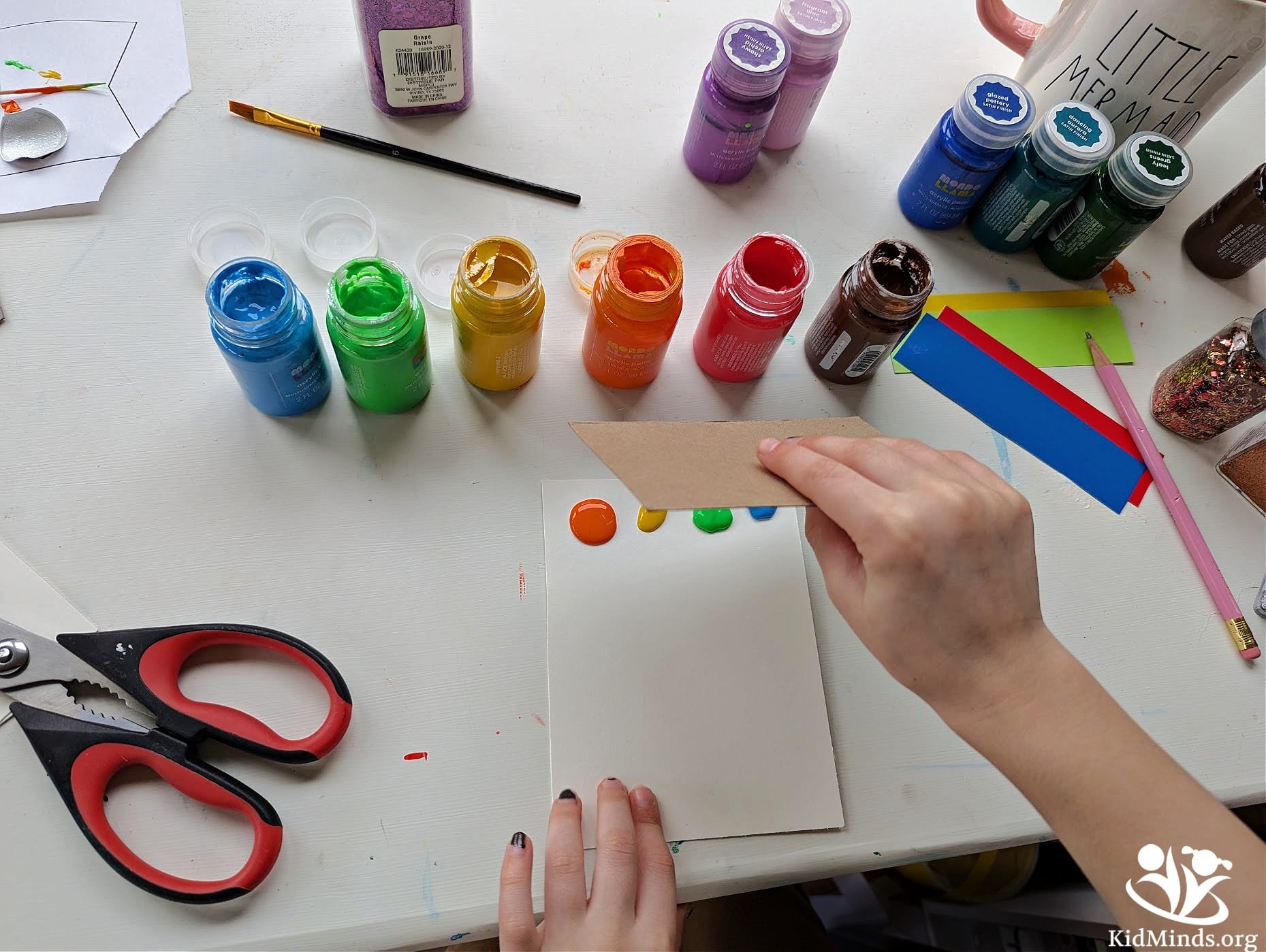 How to Make the Best Scrape Painting Art Project | KidMinds
