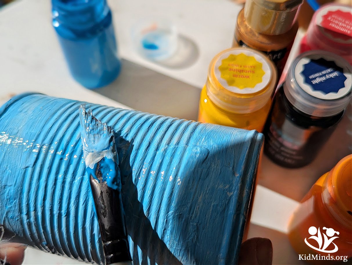 How to Make Awesome Tin Can Wind Chimes | KidMinds