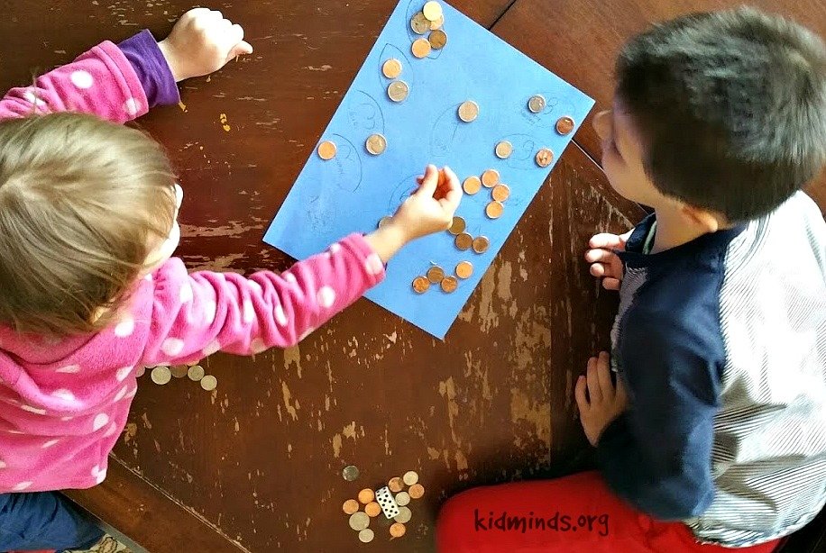 Titanic Math Game: cooperative board game for children 4-12 | KidMinds