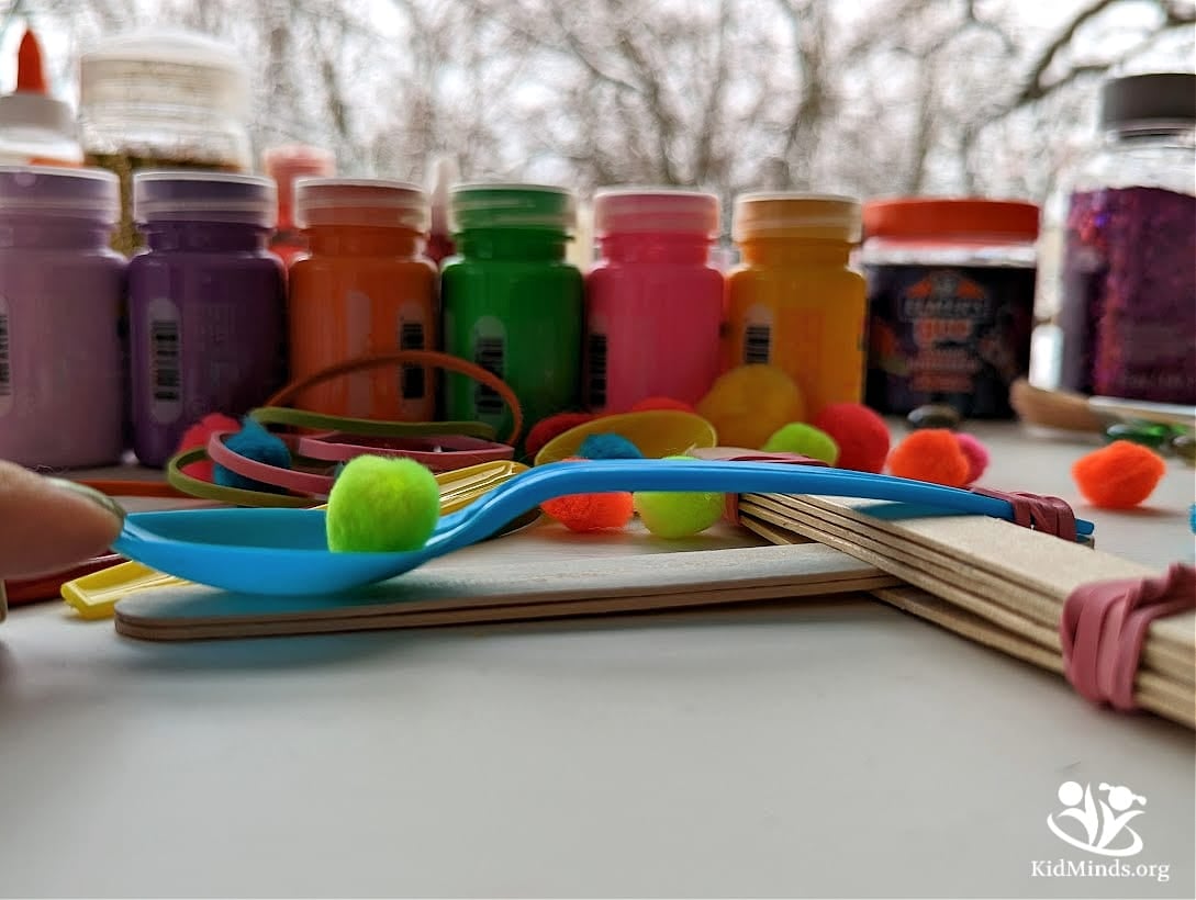 How to Make a Classic Catapult (Free PDF) | KidMinds