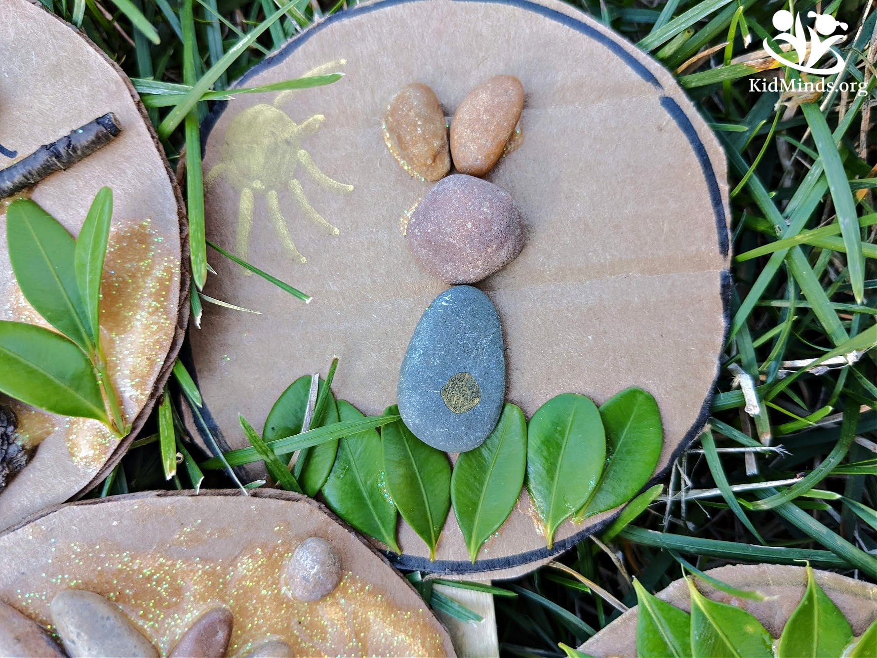 How to Make Pebble Puppets With Your Kids | KidMinds