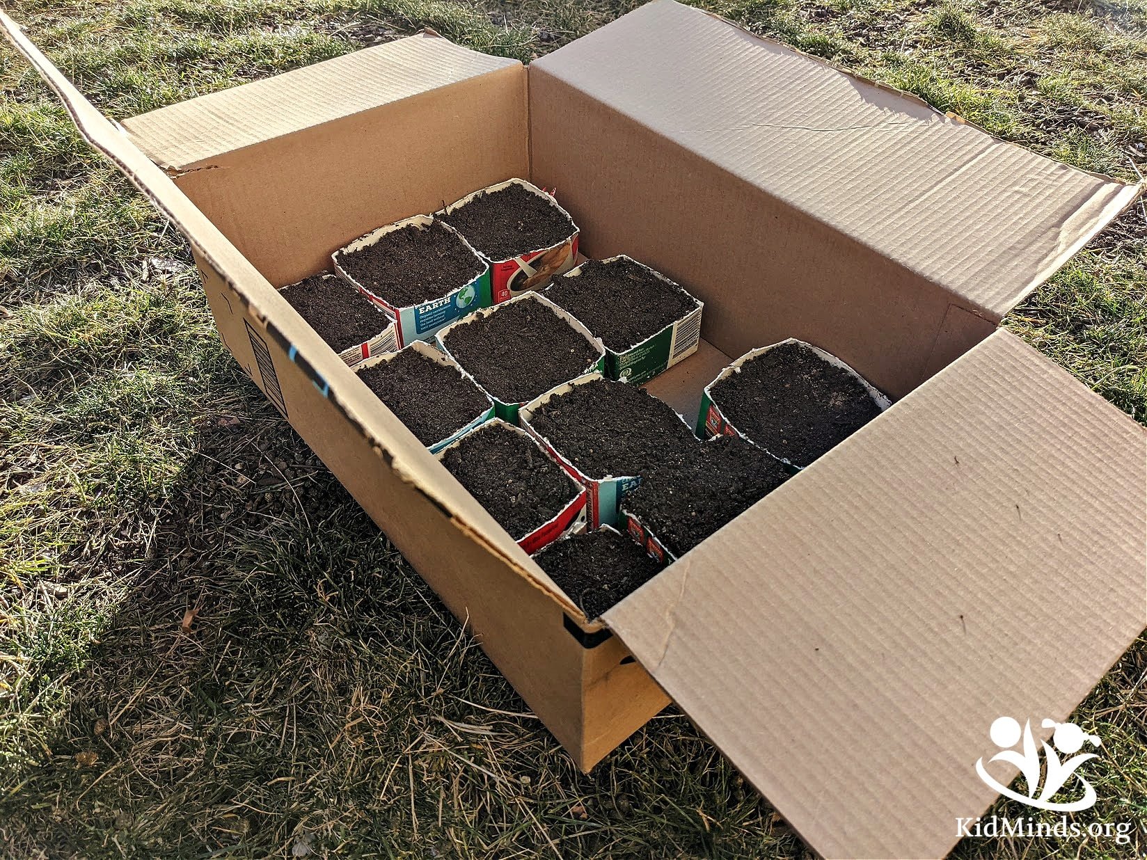 How to Make DIY Mud Bricks to Practice Engineering Skills | KidMinds