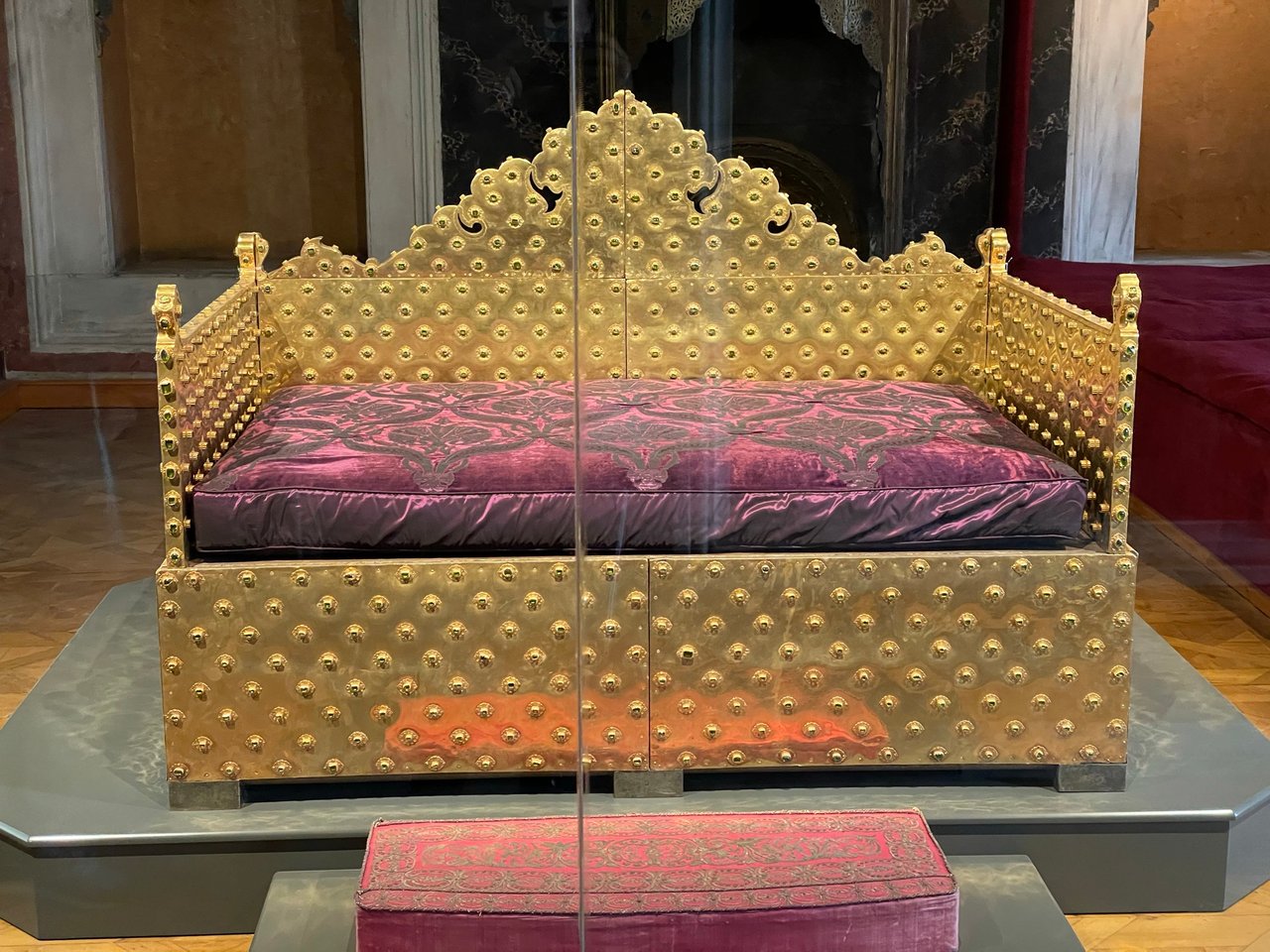 The Topkapi Palace: Palace of the Ottoman Empire in Istanbul, Turkey