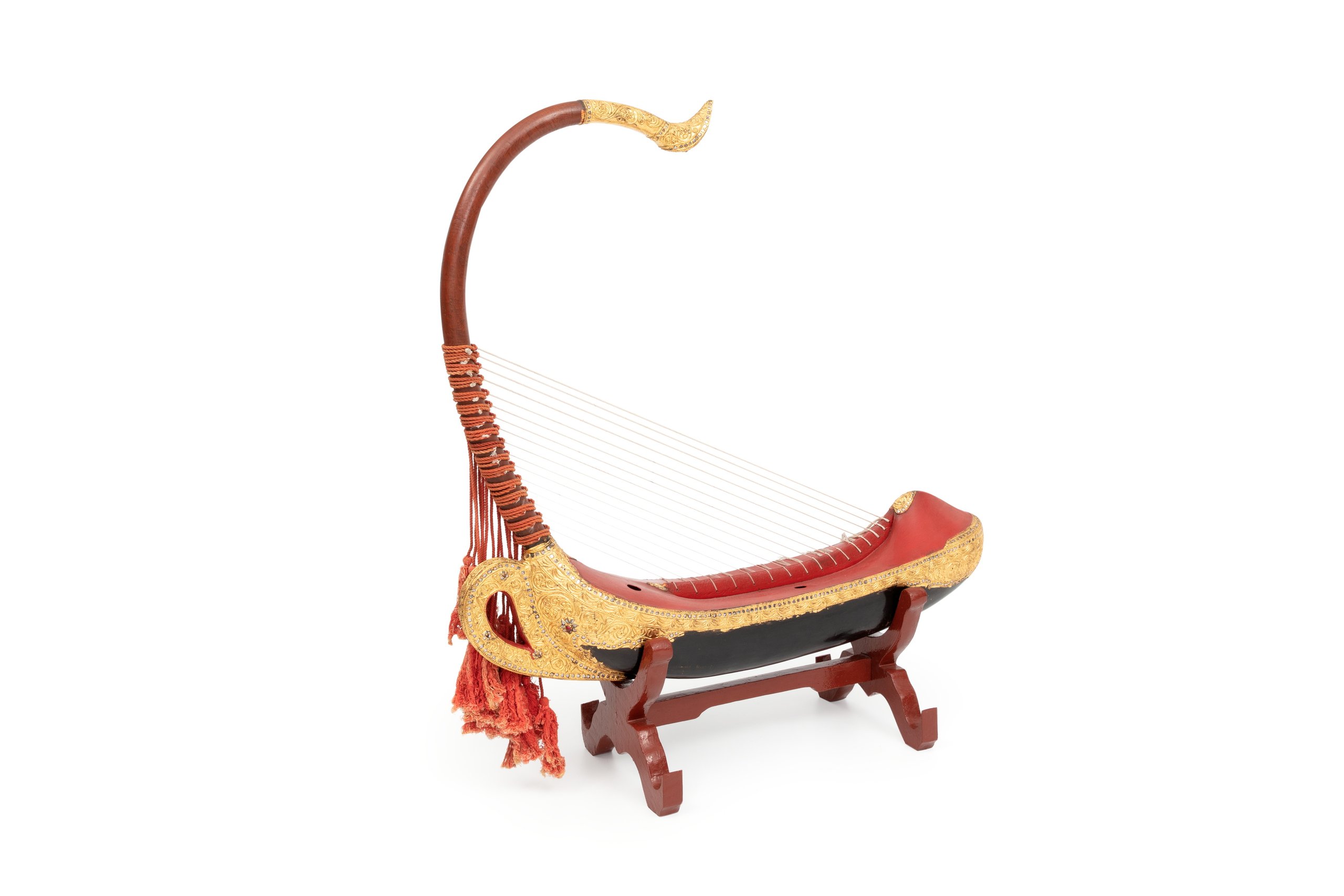 Saung Gauk Instrument