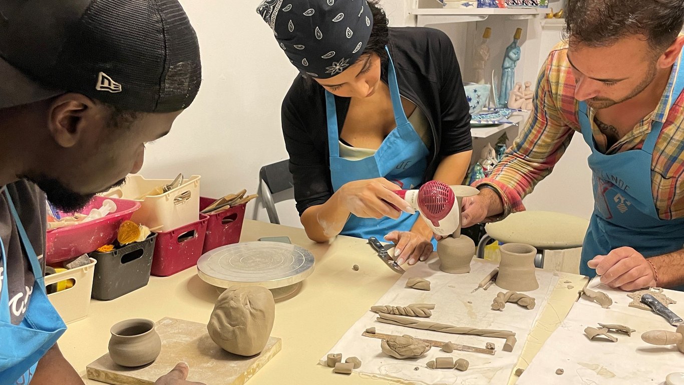 Ceramic Hand Building and Sculpture Class | Service | Citio