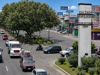 Terreno en Venta – Ubicación Estratégica entre Calzada Roosevelt y Ca ...